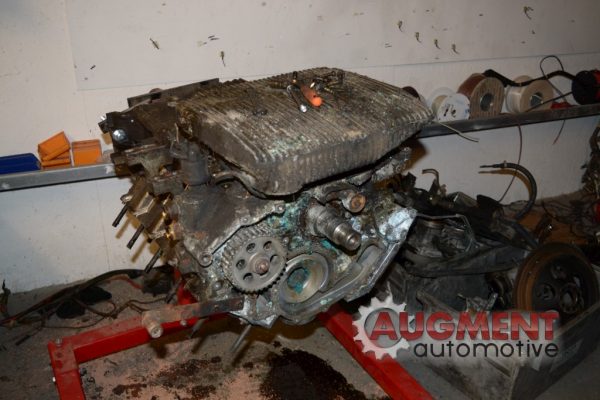 Porsche 928 – Engine Stripdown | Augment Automotive Limited